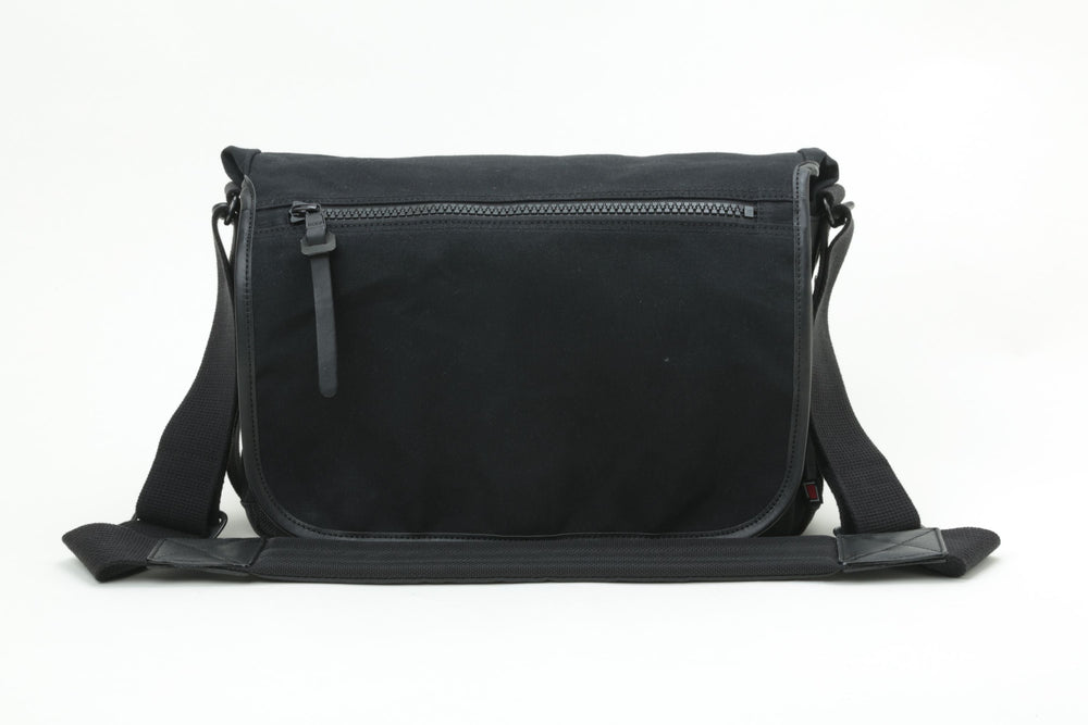 Classic Canvas Camera Bag - Compact, Water-Resistant, and Versatile